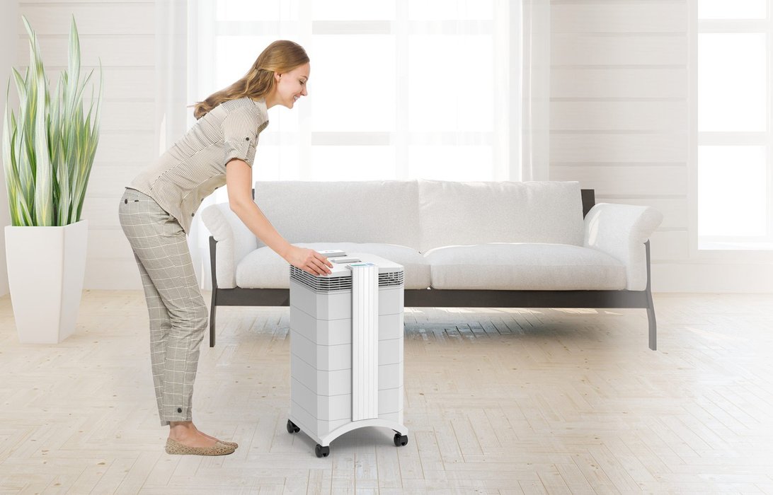 10 Best Air Purifiers for Smoke Reviewed in Detail (Winter 2024)