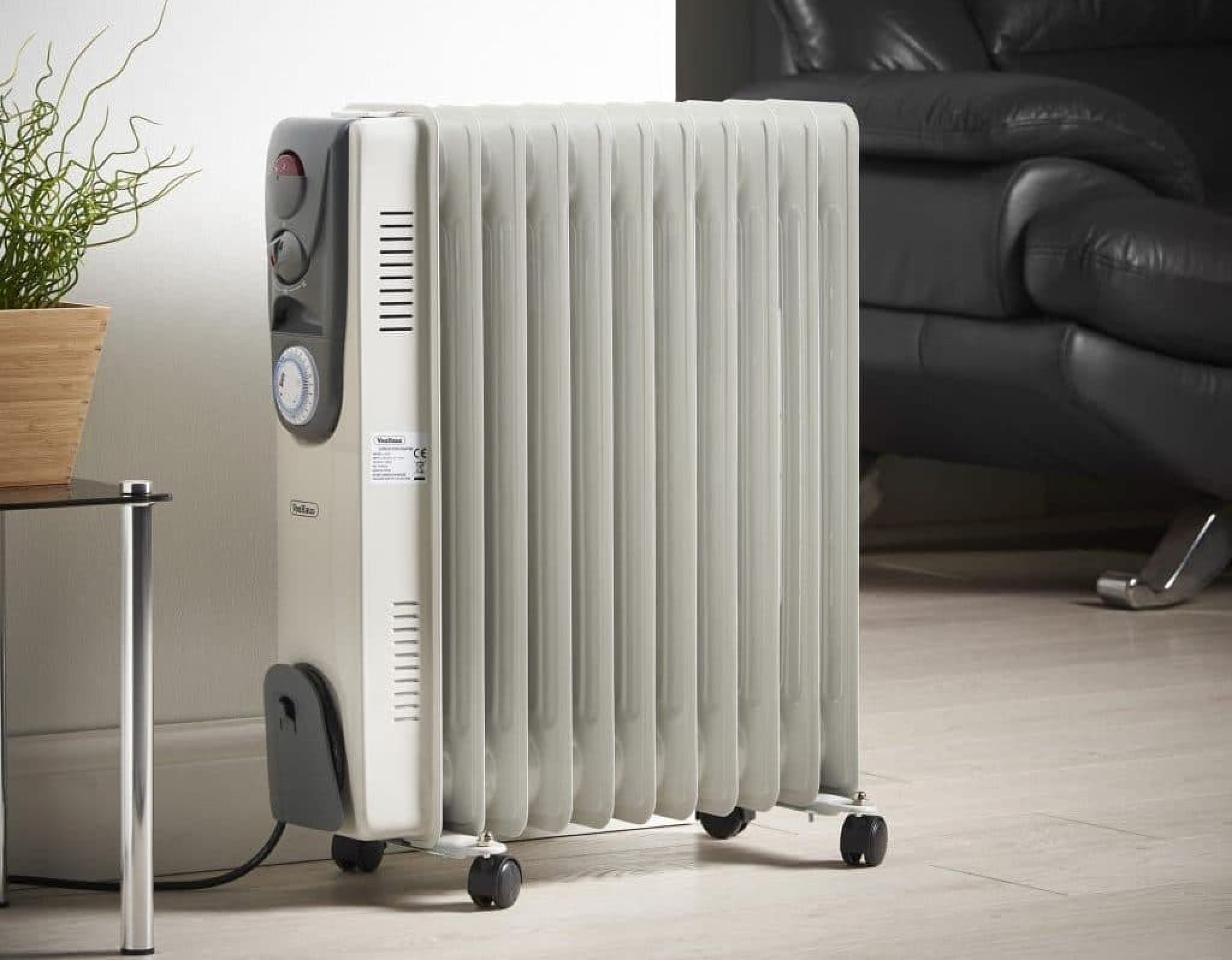 8 Best Oil Filled Radiators Reviewed in Detail (Winter 2023)