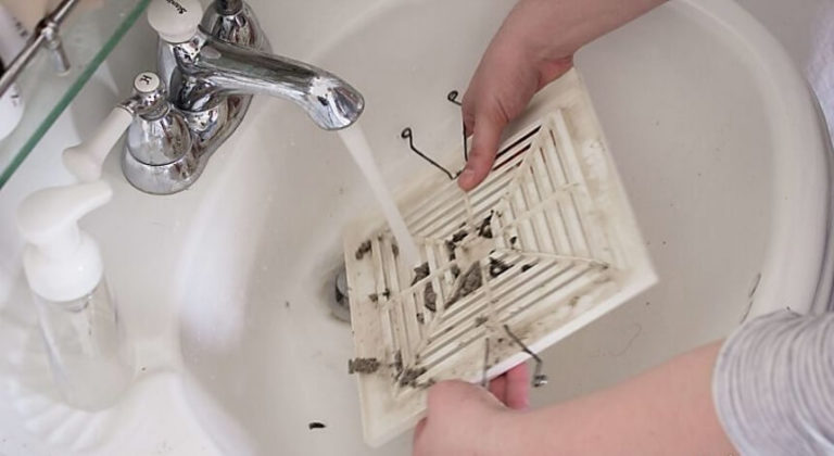 How to Clean Bathroom Fans: It's Easier Than You Think!