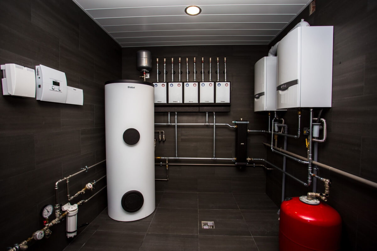 7 Types of Heating Systems and Different Sources of Heat Explained