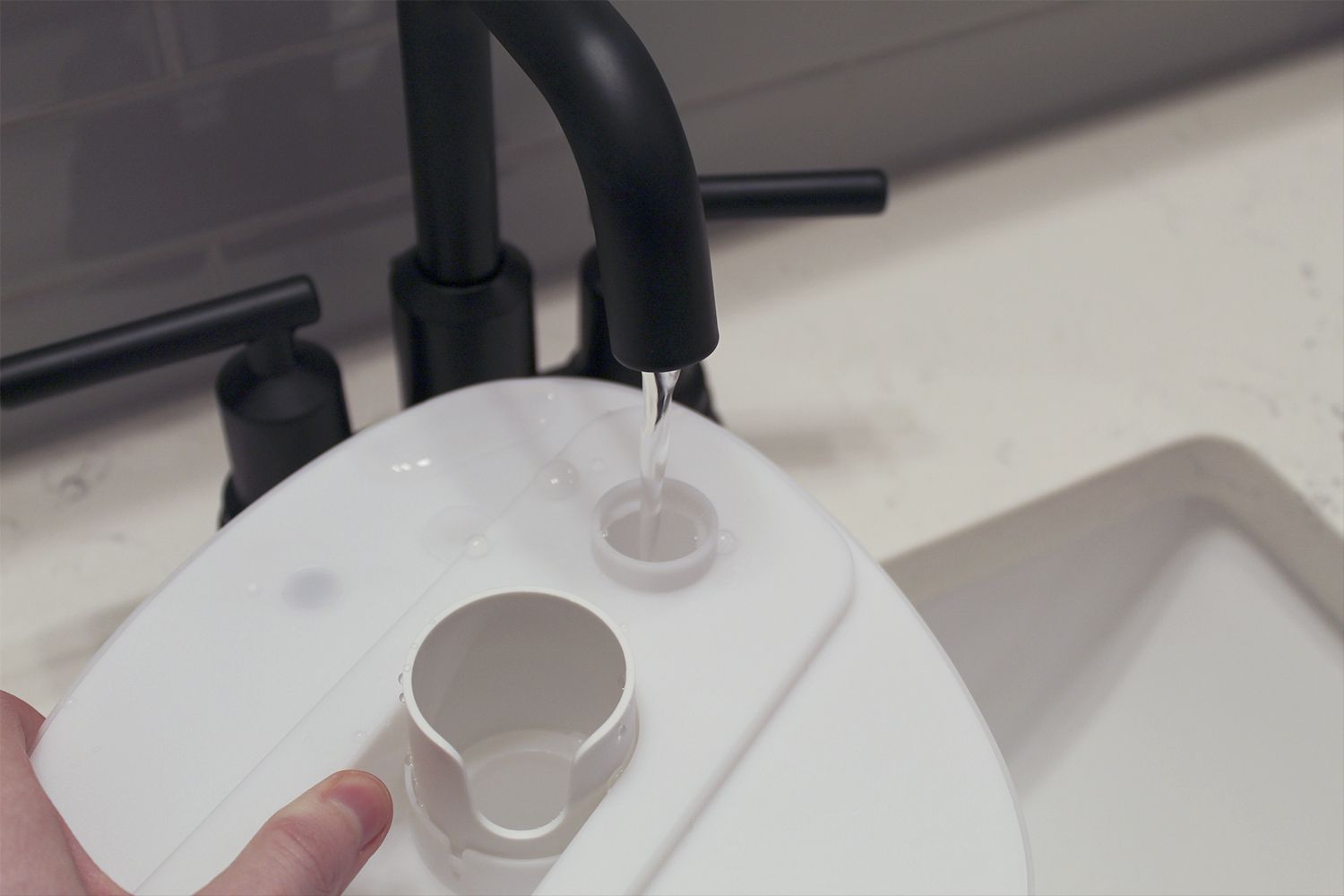 How to Clean Frida Humidifier: Basic Info & Tips